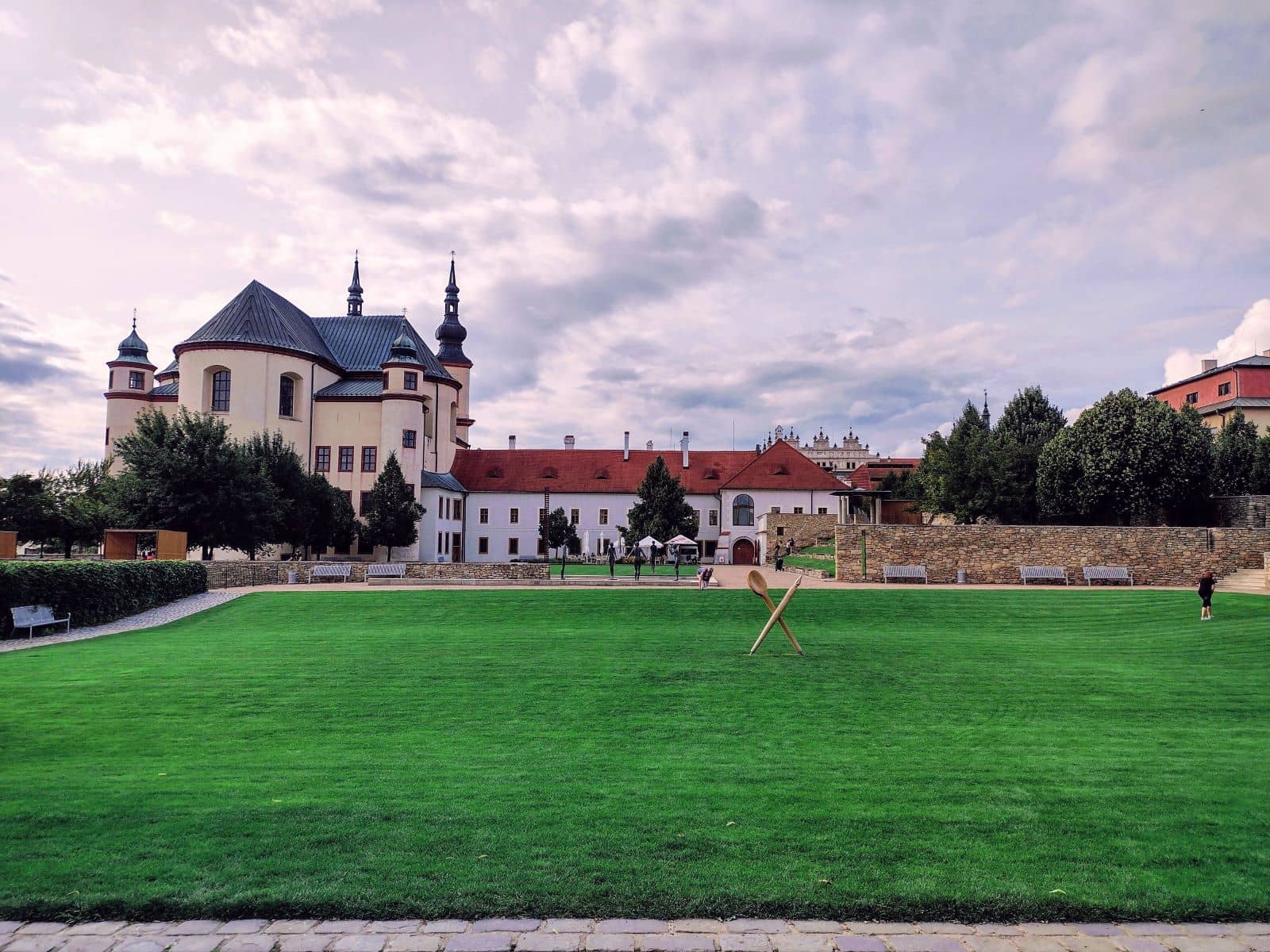 The Beautiful Litomysl Castle In East Bohemia - Sandal Tan Man